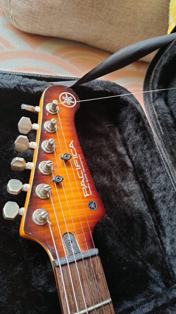 Yamaha Pacifica 611VFM - Reverbchile Marketplace